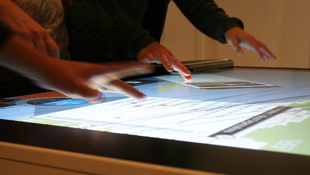 Exploring Los Angeles on a Multitouch Table | Getty Iris